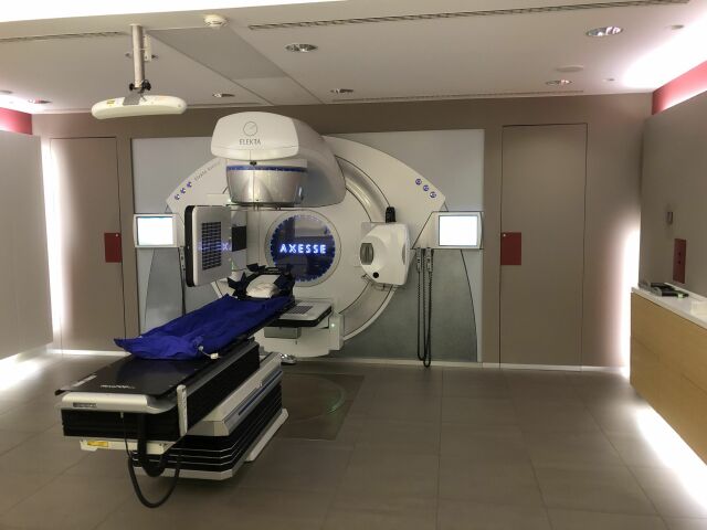 Elekta Axesse Linear Accelerator Auction