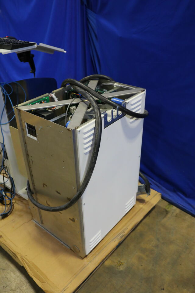 Quest HF Series Rad Room Auction
