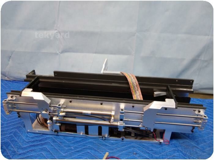 UniCel DxC 600i Synchron Access Clinical System Chemistry Analyzer Auction